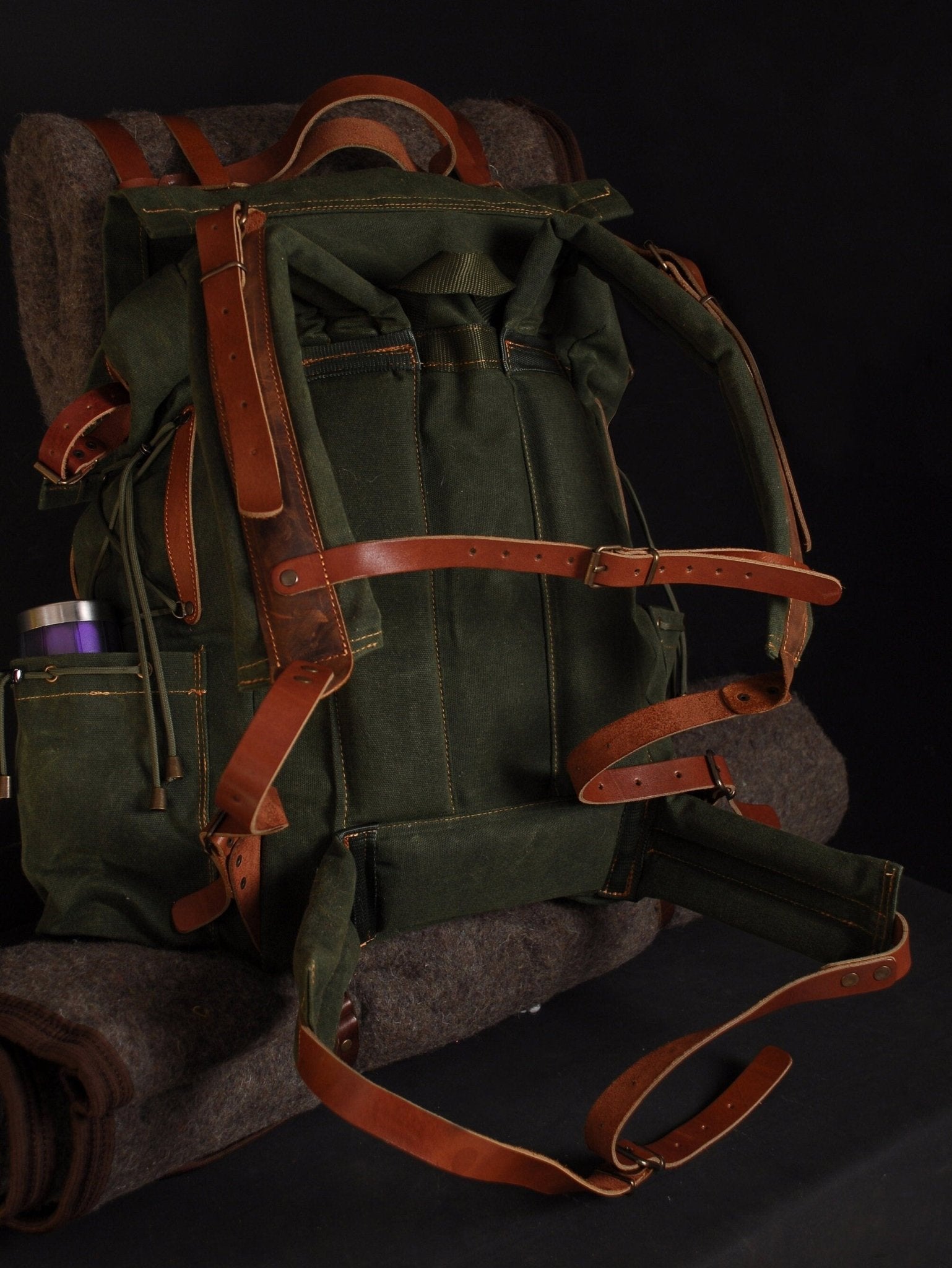 Bushcraft-Camping Bag, Waxed Canvas-Leather Backpack.